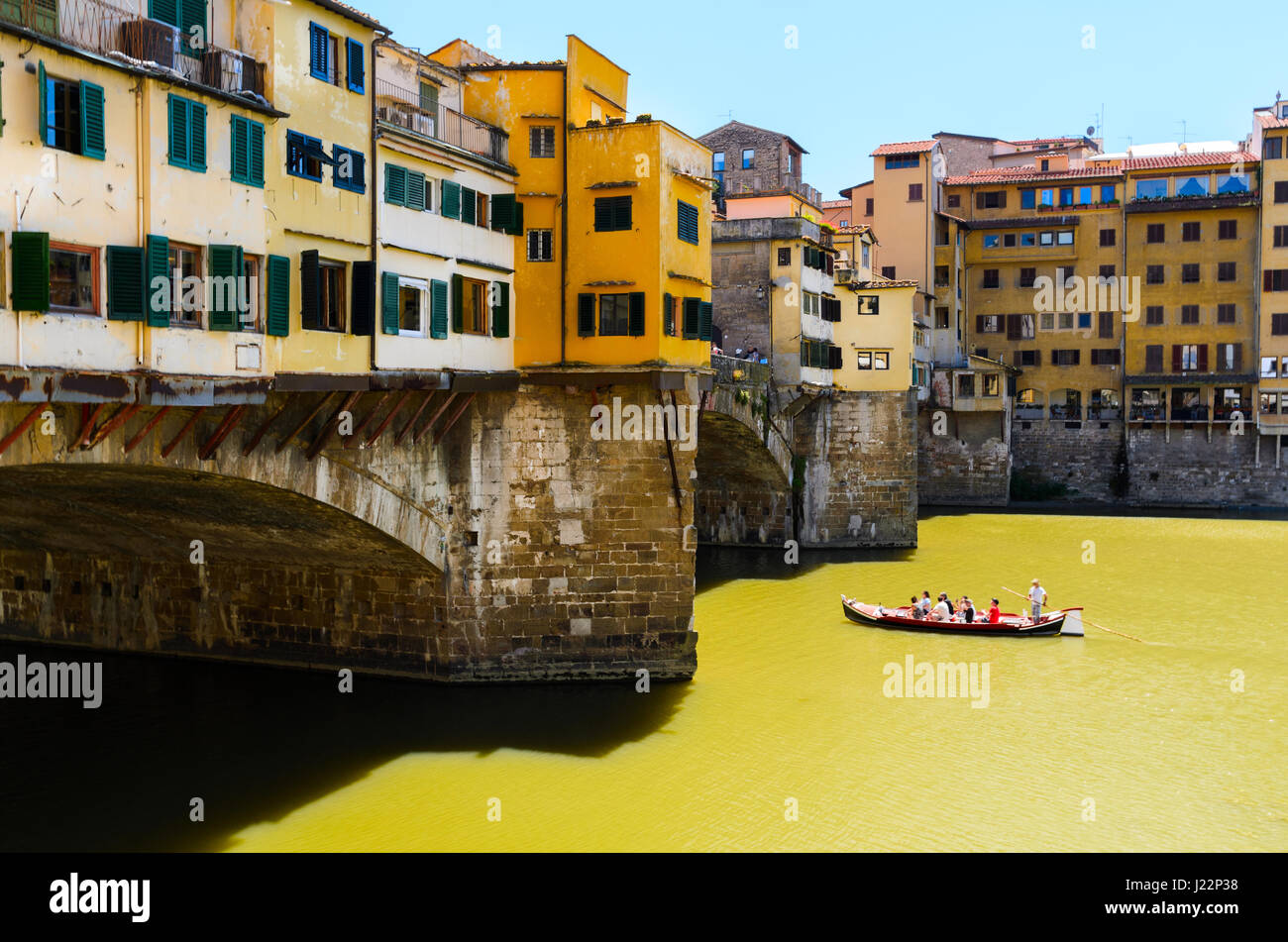 Ponte Vecchio Firenze estate Stock Photo - Alamy