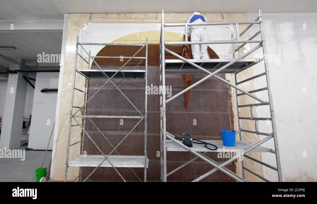 Fresco repair hi-res stock photography and images - Alamy