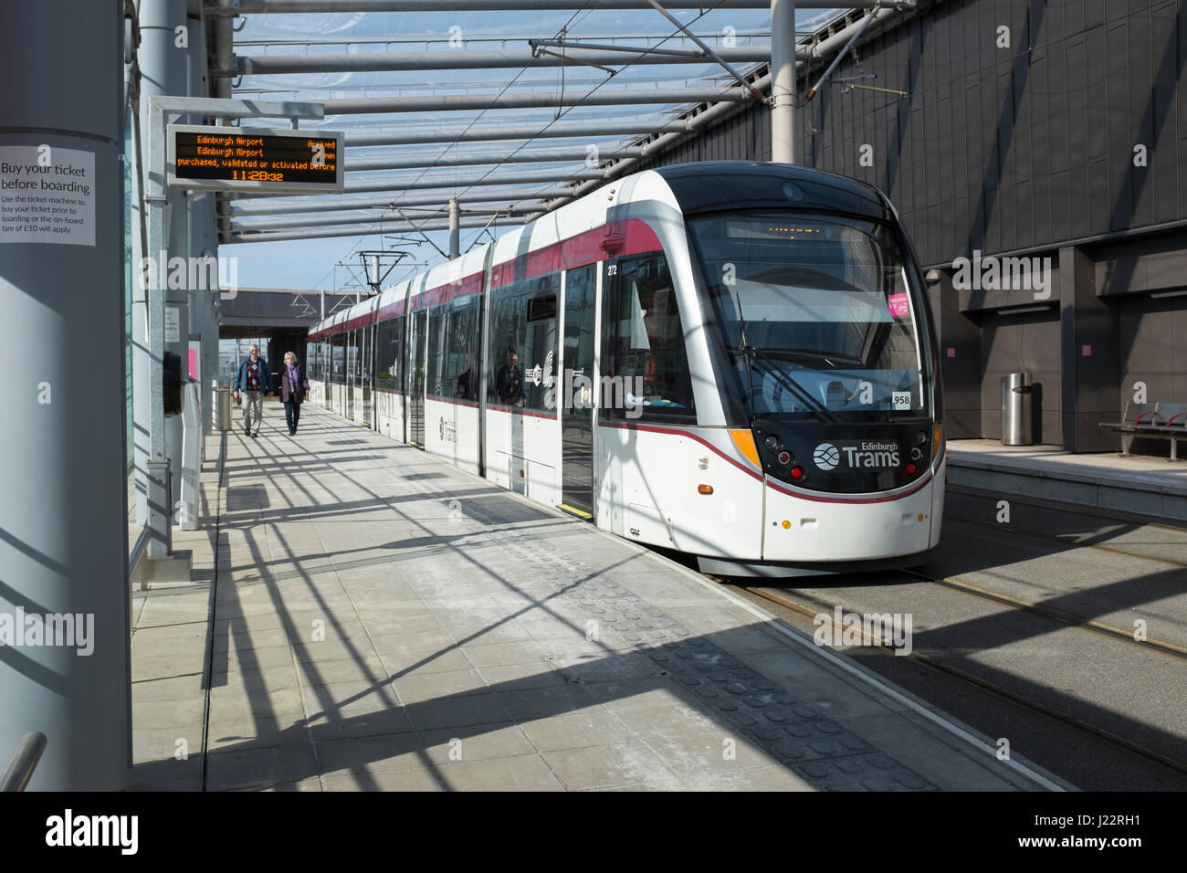 Tram at Edinburgh Gateway station, Edinburgh Stock Photo - Alamy