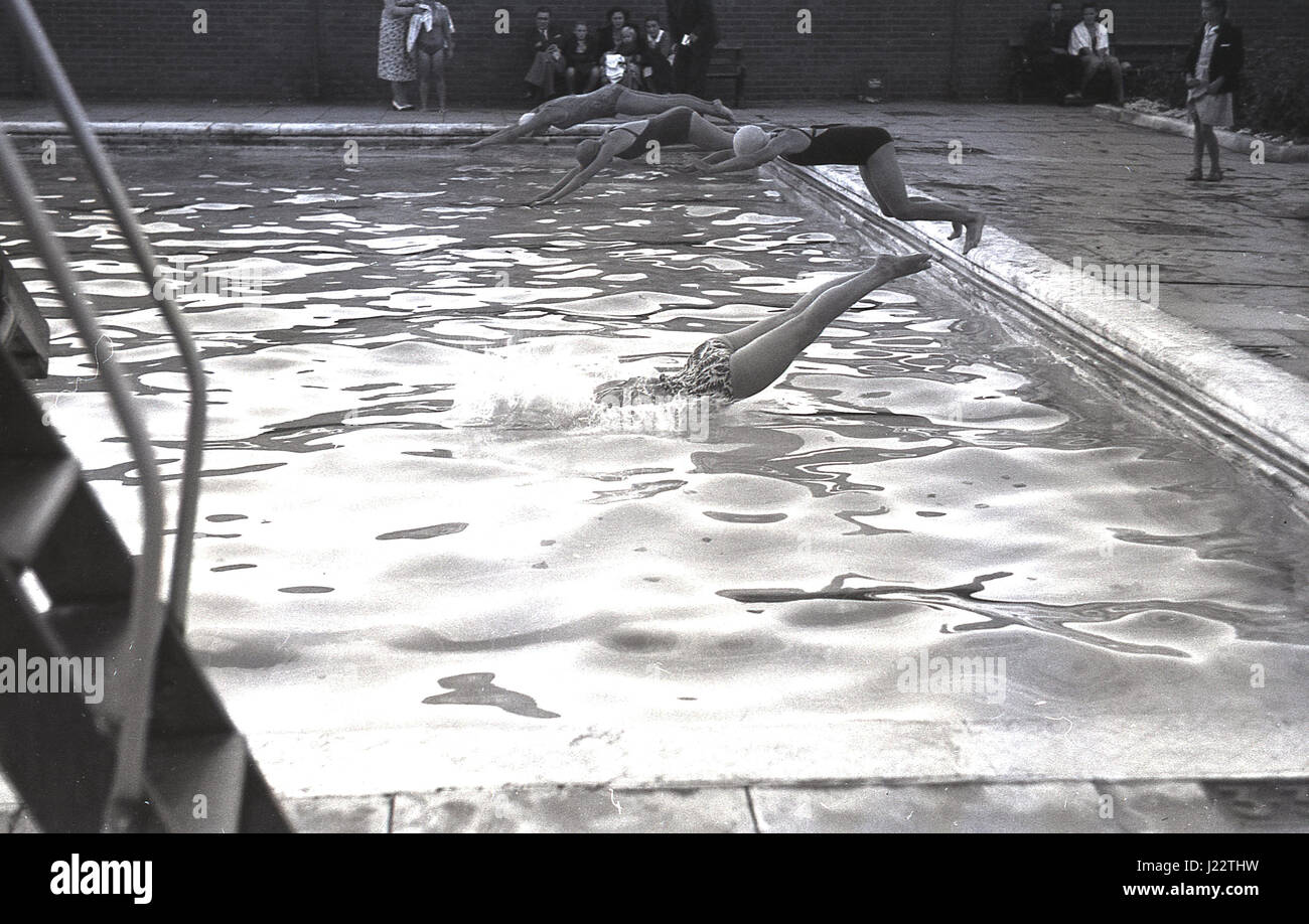 1950s female diver hi-res stock photography and images - Alamy
