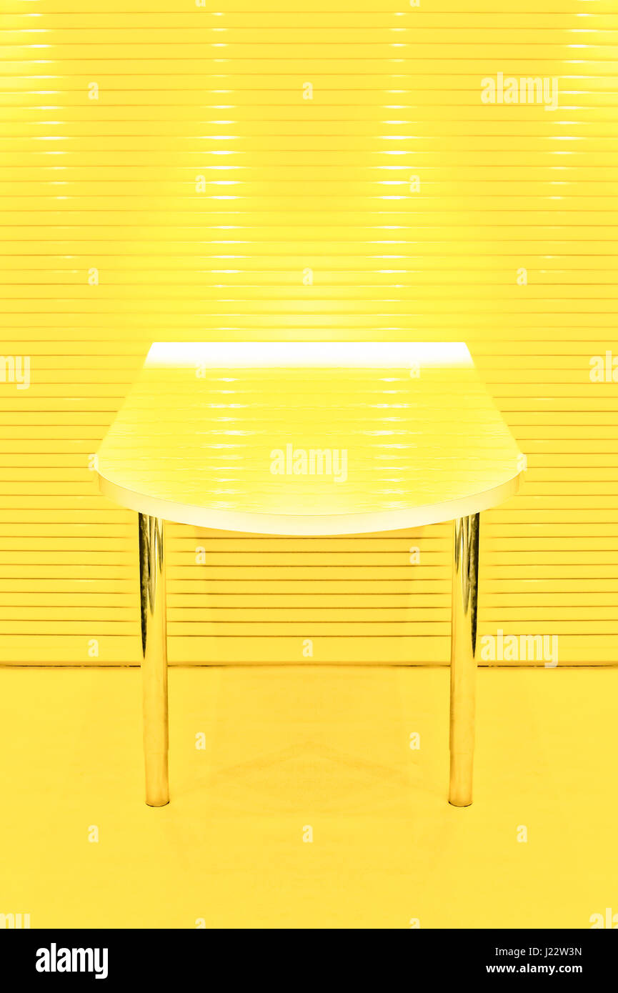 Legged table hi-res stock photography and images - Alamy