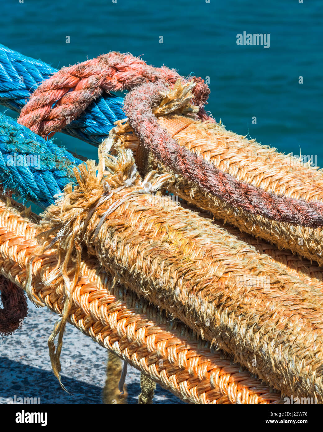 Ship mooring ropes in Sydney, New South Wales, Australia Stock Photo ...