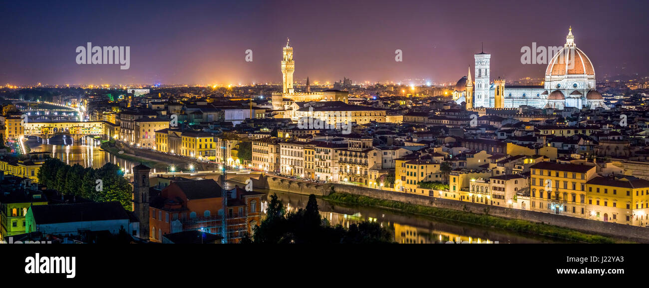 Cityscape night seen from piazzale michelangelo hi-res stock ...