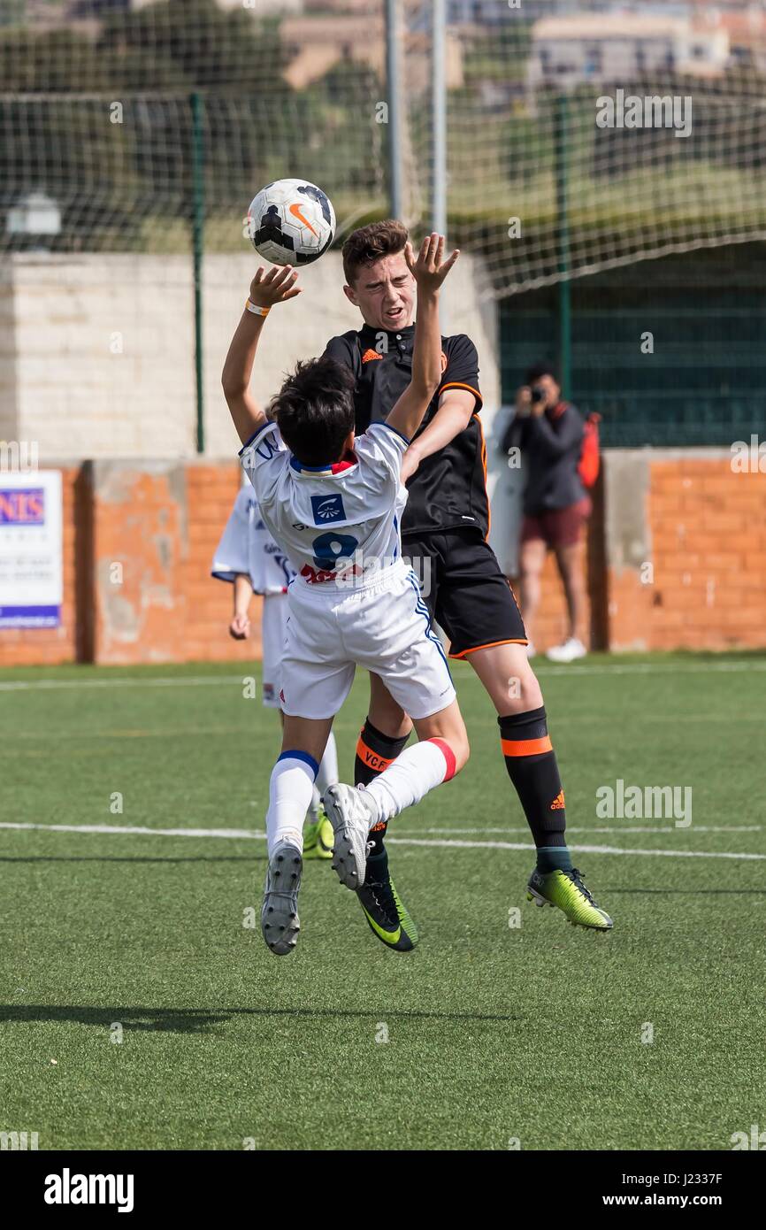 Children playing soccer spain hi-res stock photography and images - Alamy