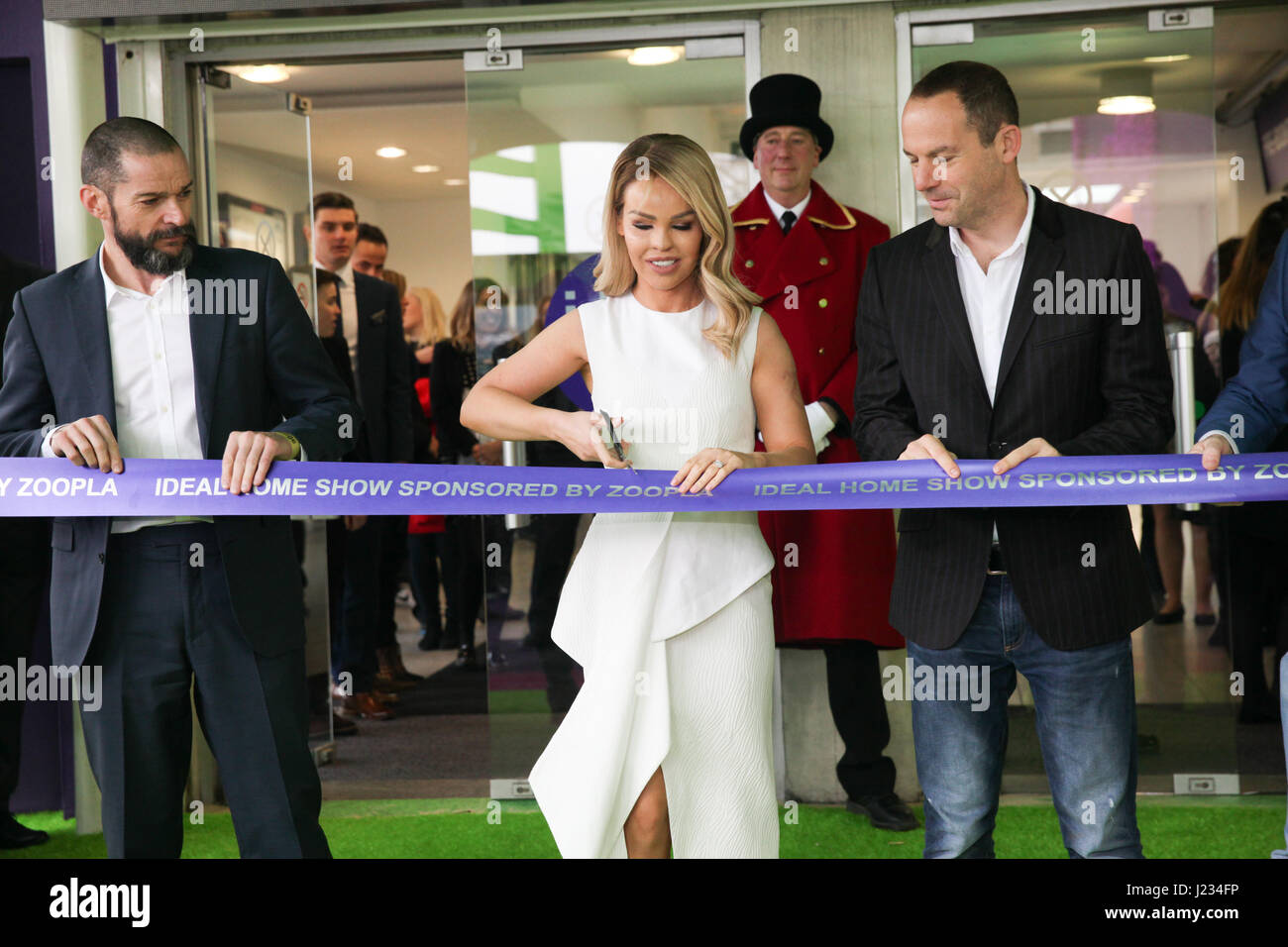 Katie Piper, Fred Sirieix and Martin Lewis officially open the Ideal ...