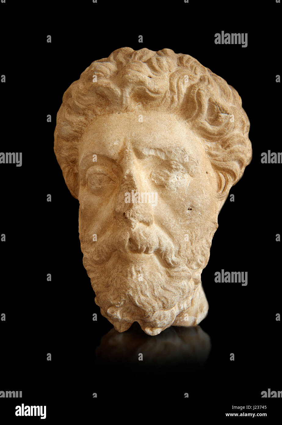 180 artefacts hi-res stock photography and images - Alamy
