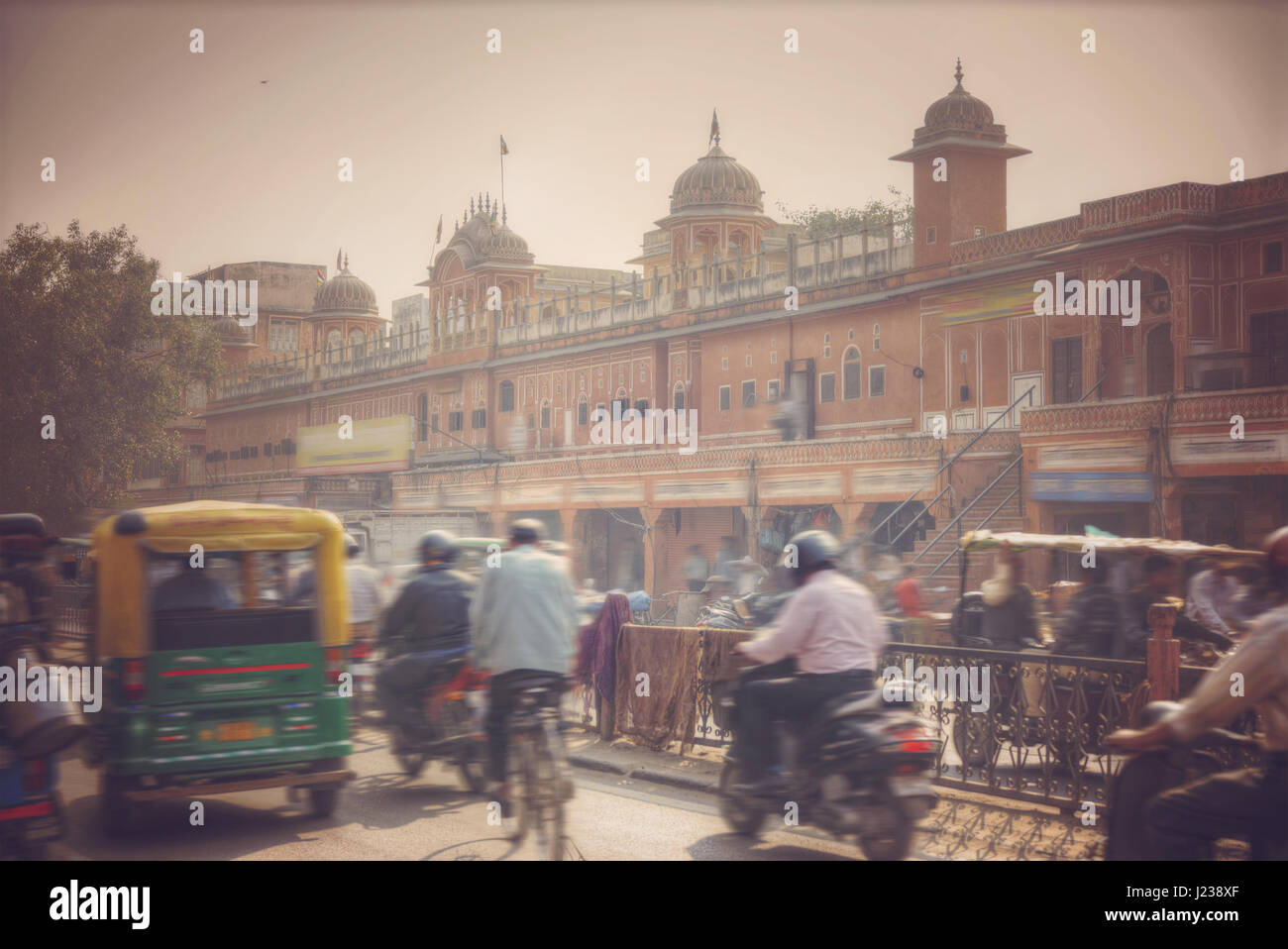Jaipur - a city in India, Rajasthan. It called the "Pink City" because ...