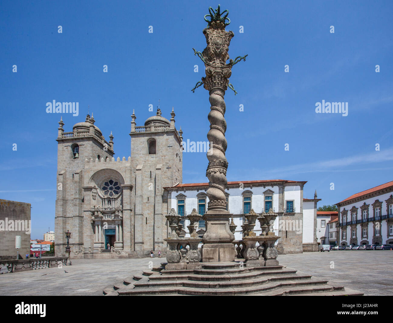 Sé do porto hi-res stock photography and images - Alamy