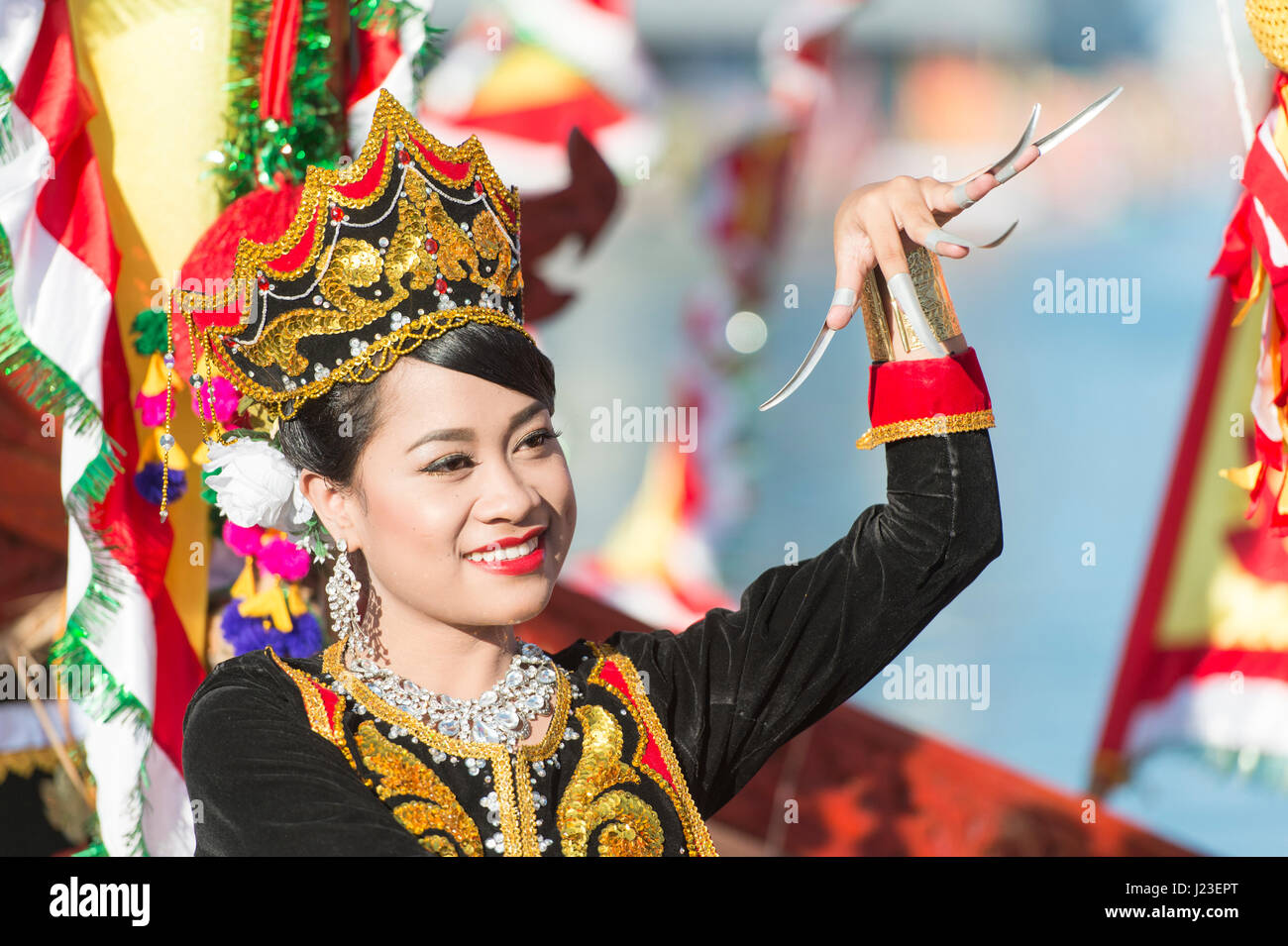Bajau dance hi-res stock photography and images - Alamy