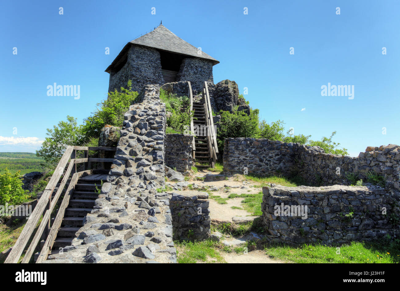 Salgo castle hi-res stock photography and images - Alamy