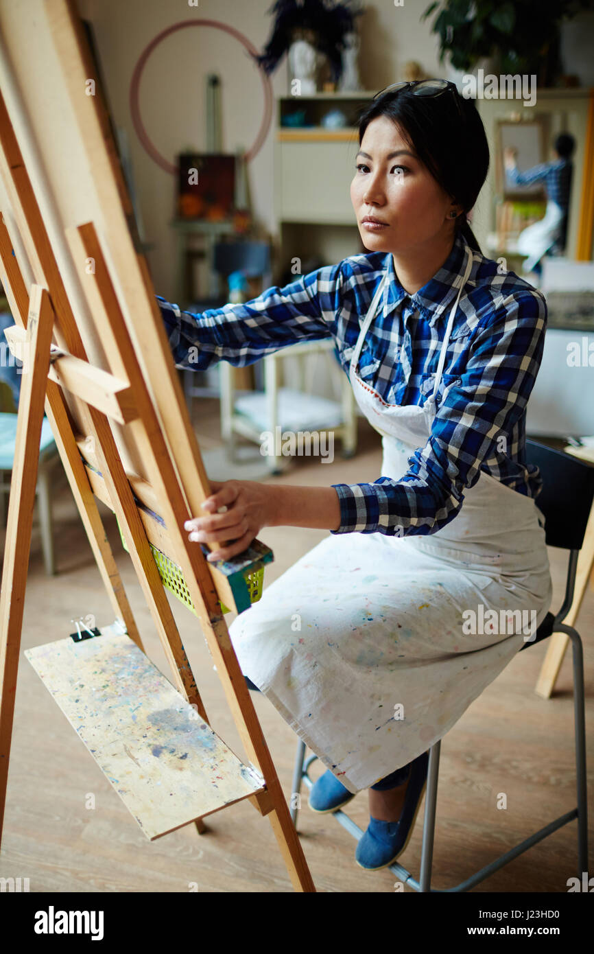 Young creative student attending class of drawing Stock Photo - Alamy