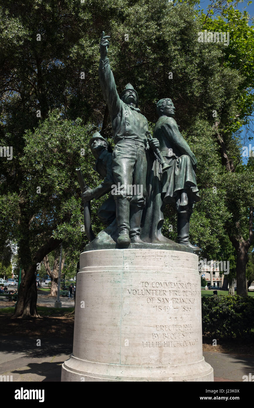 San francisco statues hi-res stock photography and images - Alamy