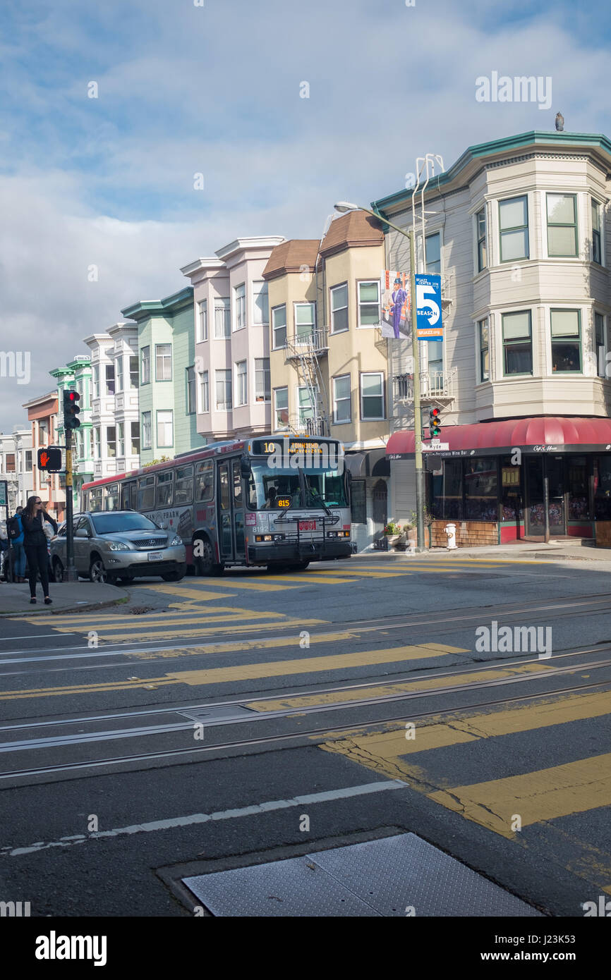 Buildings streetscene hi-res stock photography and images - Alamy