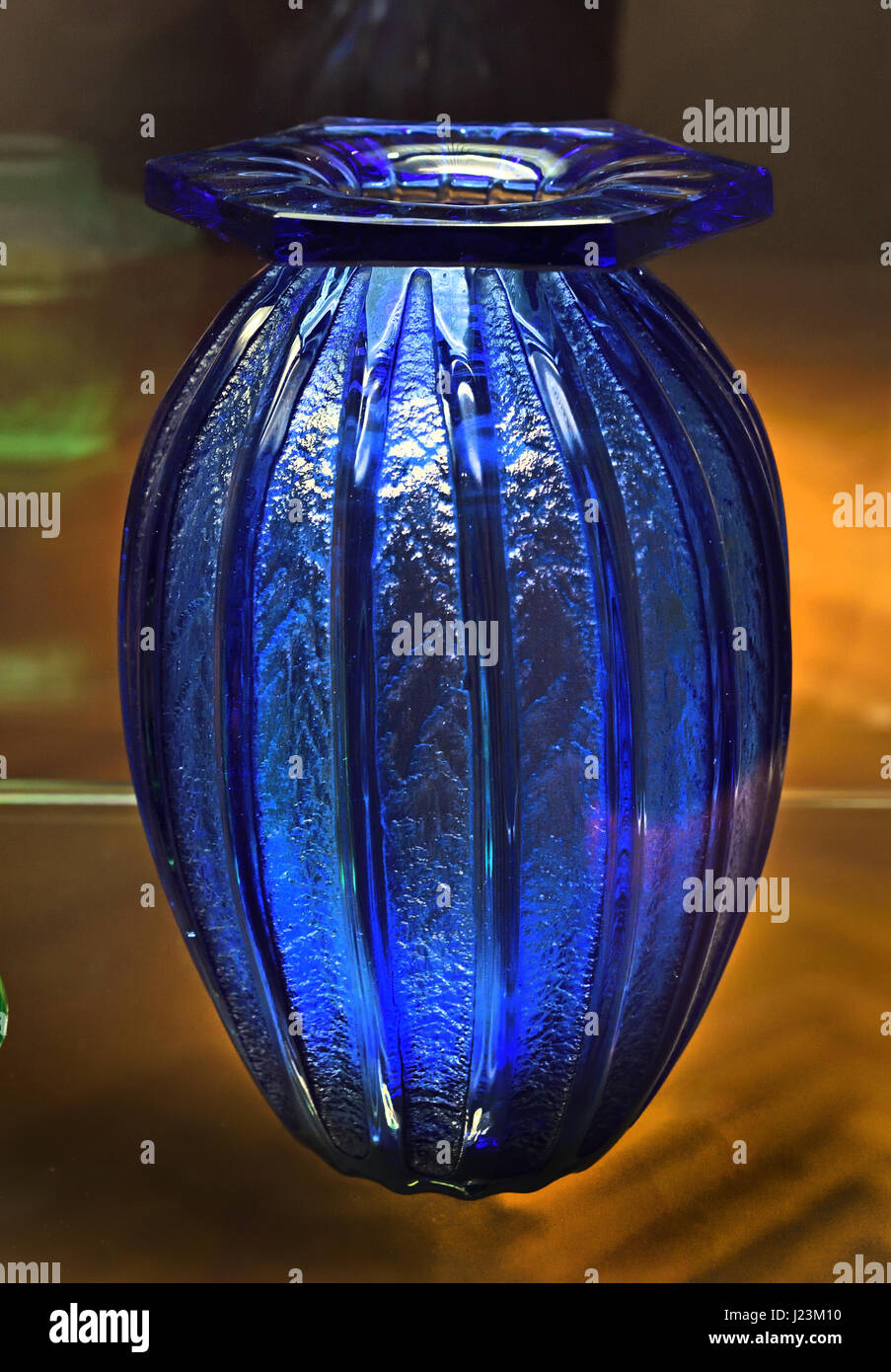 Blue Vase 1930 Daum Freres & Cie Nancy France French Art Deco, Art ...