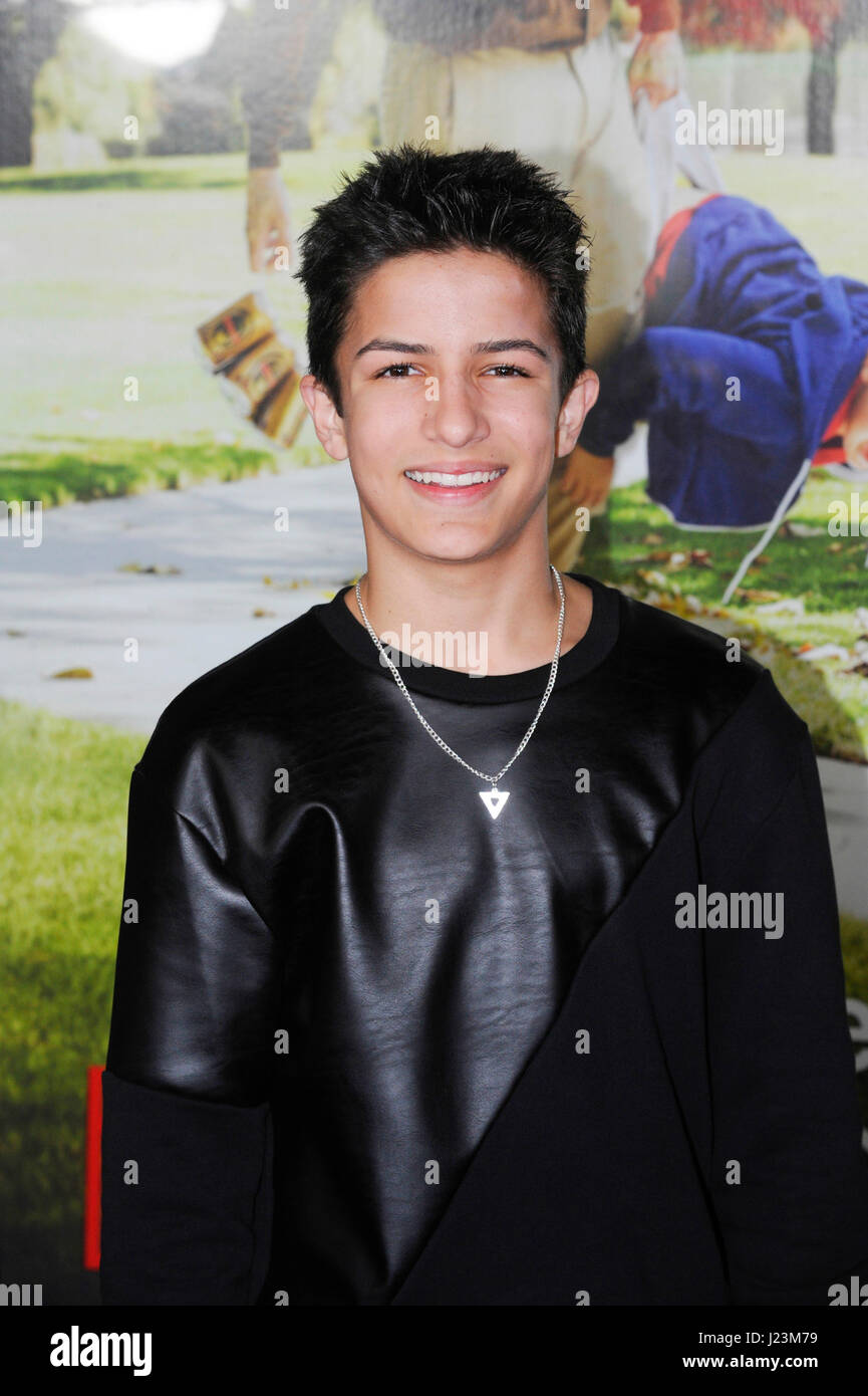 Aramis Knight