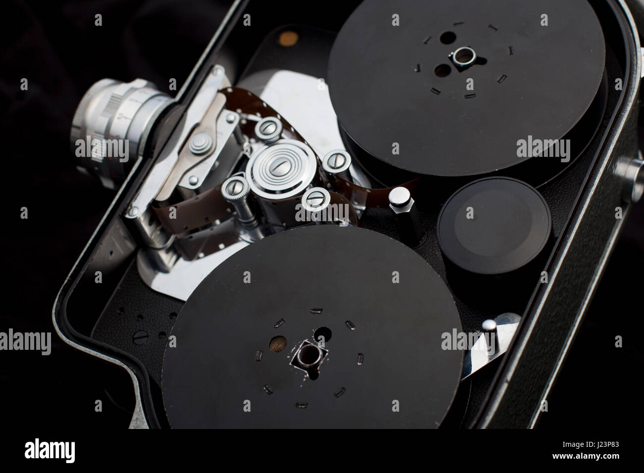 Old tv studio camera hi-res stock photography and images - Alamy