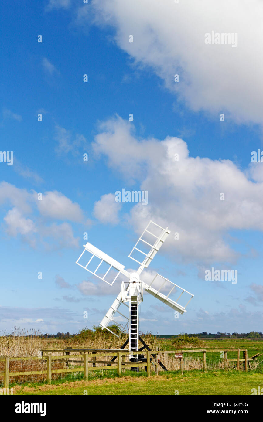 A view of Palmer's Drainage Windpump by Upton Dyke on the Norfolk ...