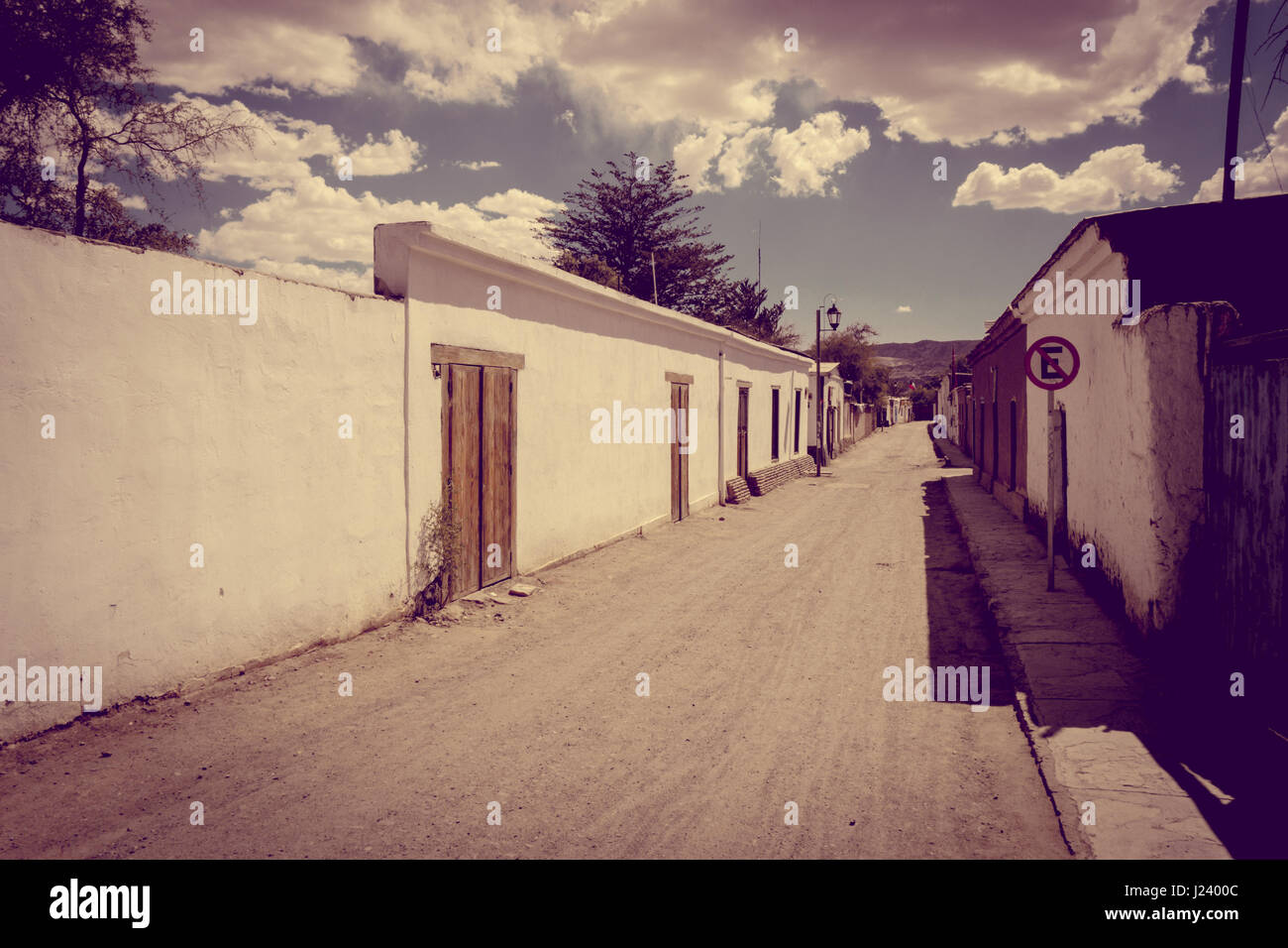 Street in the town of San Pedro de Atacama, Chile Stock Photo - Alamy