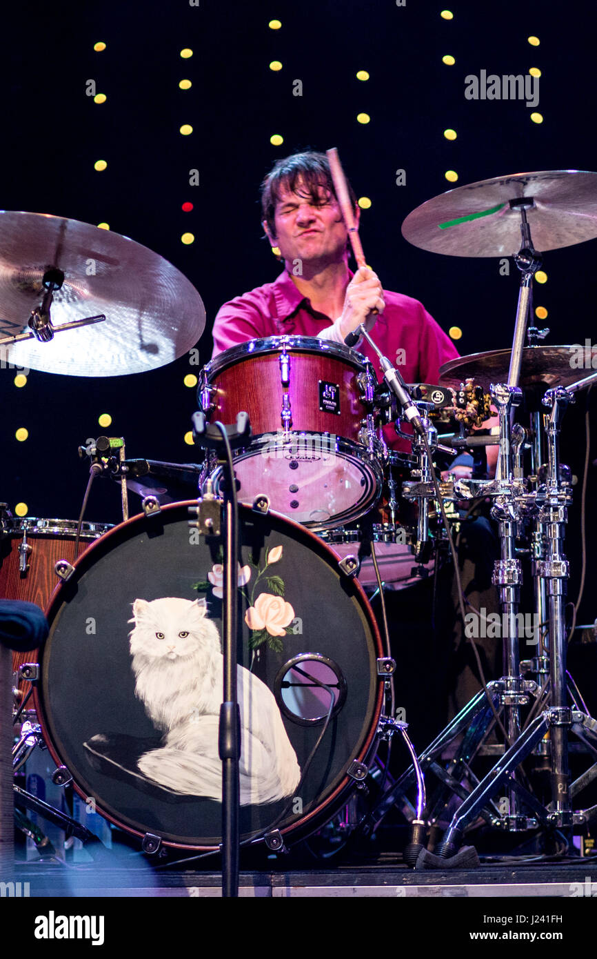 Wilco tweedy hi-res stock photography and images - Alamy