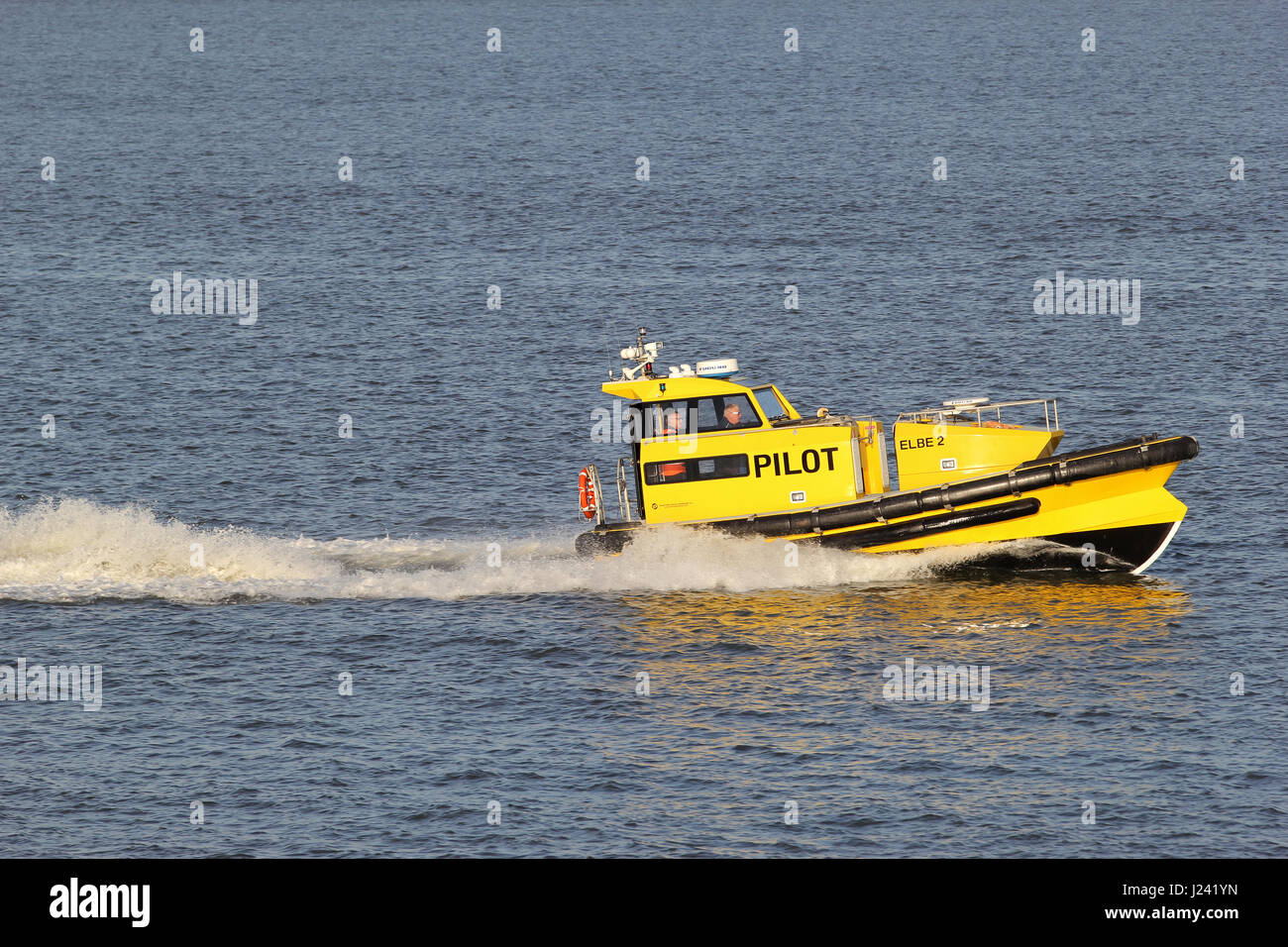 Elbe 2 hi-res stock photography and images - Alamy