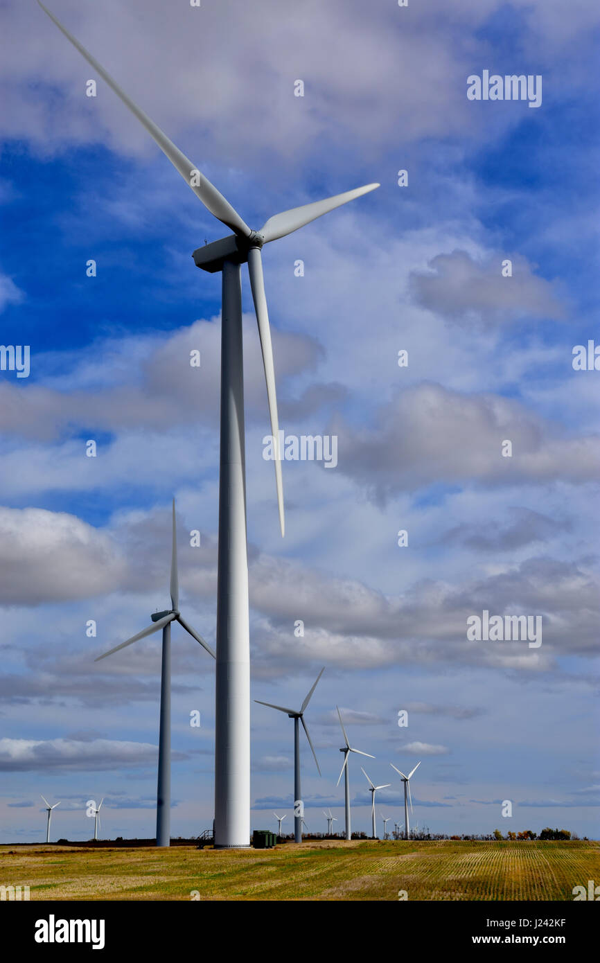 Wind turbines producing clean renewable energy in North Dakota Stock ...