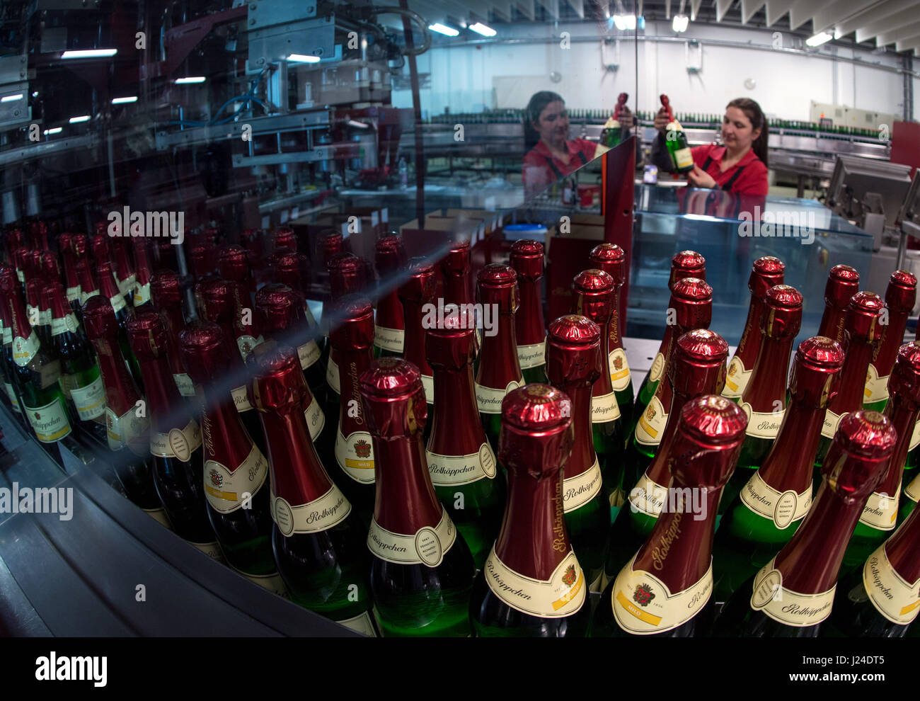Freyburg, Germany. 24th Apr, 2017. Bottles of sparkling wine in the ...