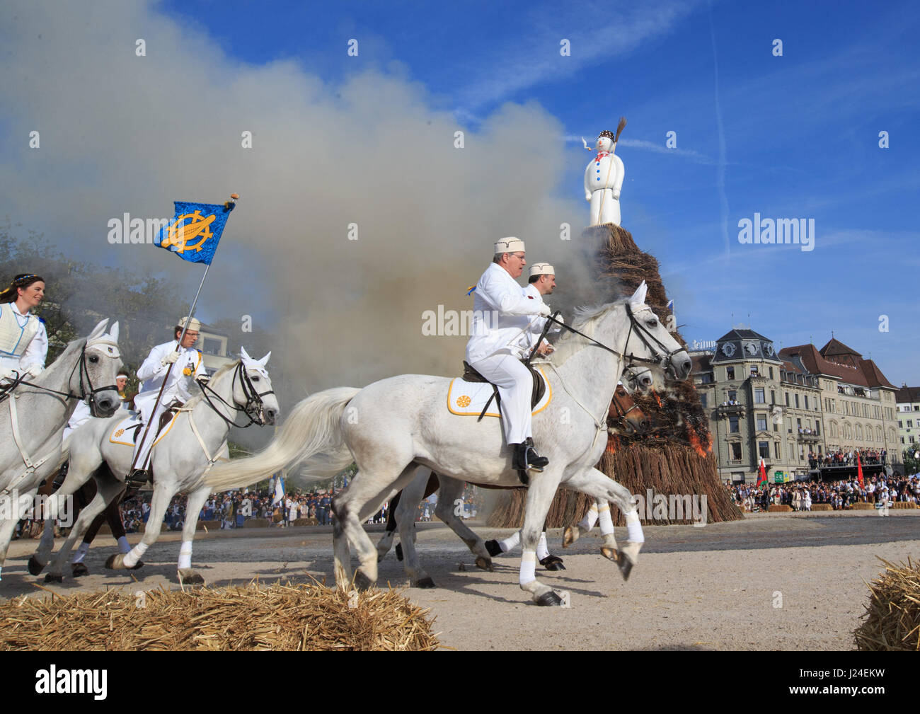 Zurich, Switzerland. 24th Apr, 2017. Guildsmen ride around the Boeoegg ...
