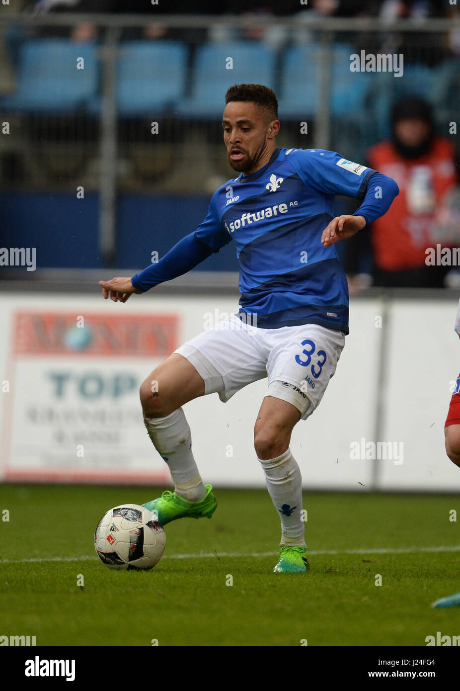 Hamburg, Germany. 22nd Apr, 2017. Darmstadt's Sidney Sam in action ...