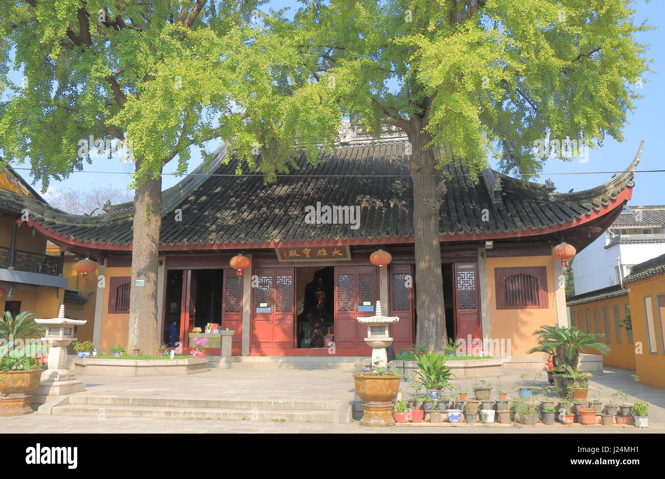 Ding hui hi-res stock photography and images - Alamy