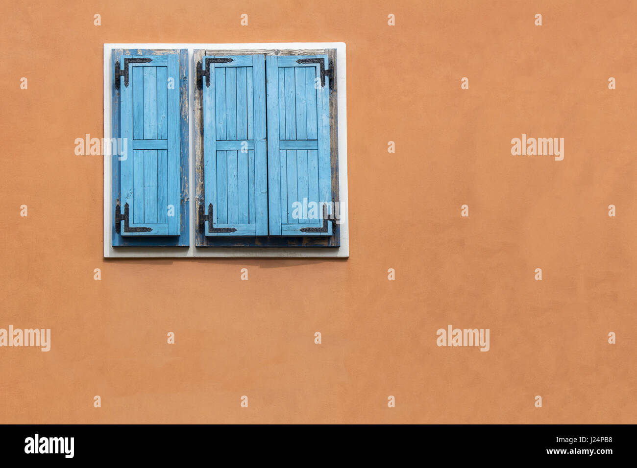 Wooden window shutters hi-res stock photography and images - Alamy