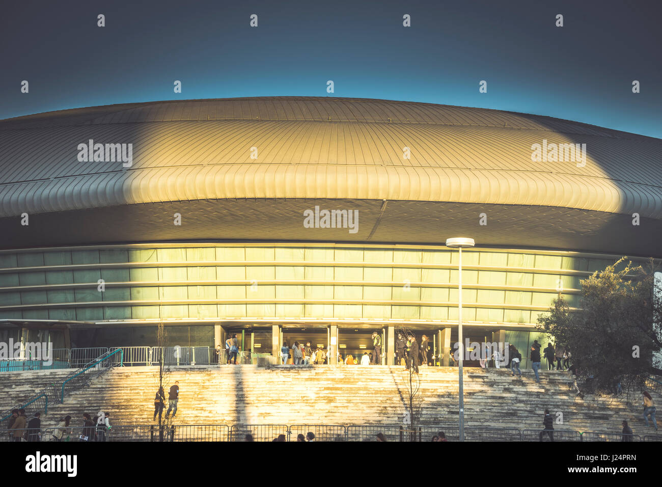 Altice arena centre hi-res stock photography and images - Alamy