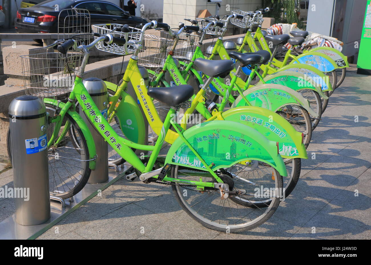 Bicycle share hi-res stock photography and images - Alamy