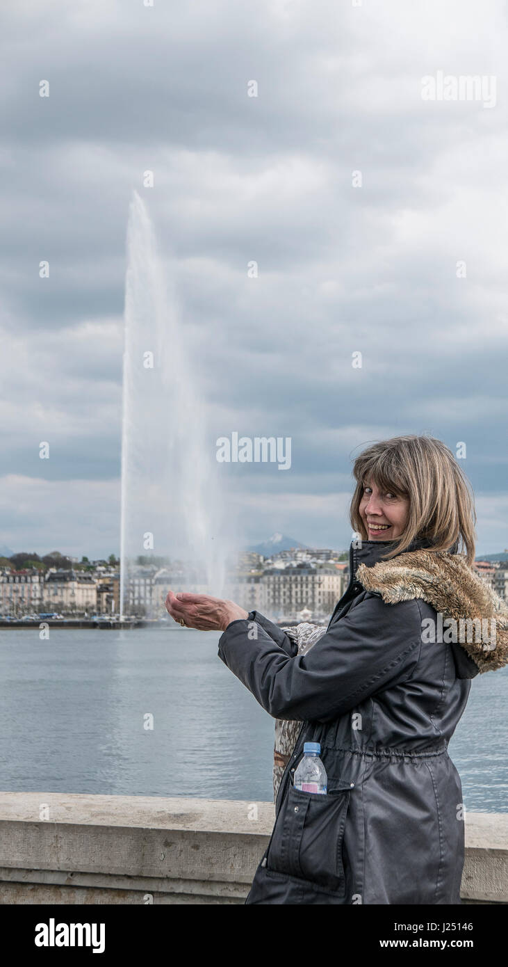 Fountain lake jetty hi-res stock photography and images - Alamy