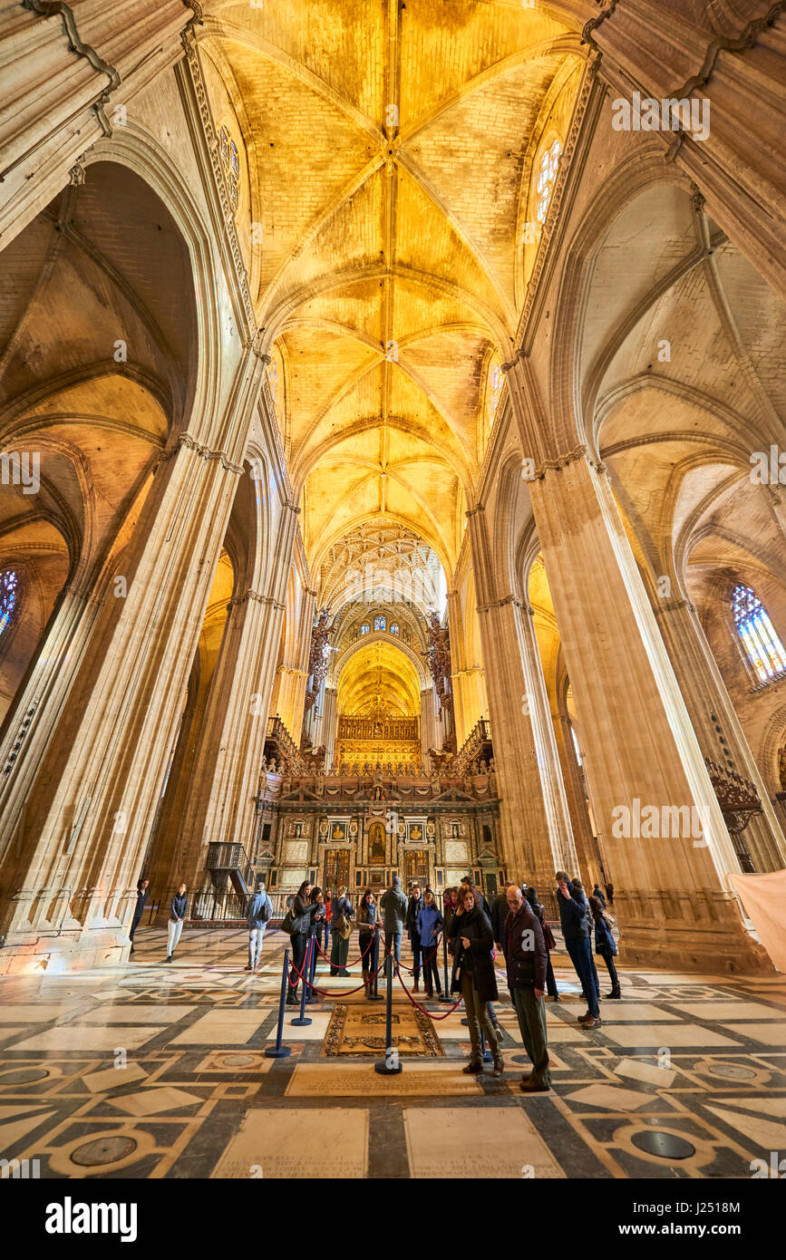 Interior of the Seville Catheral and La Giralda, UNESCO World Heritage ...