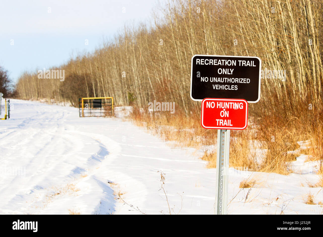 Caution sign dangerous trail hi-res stock photography and images - Alamy