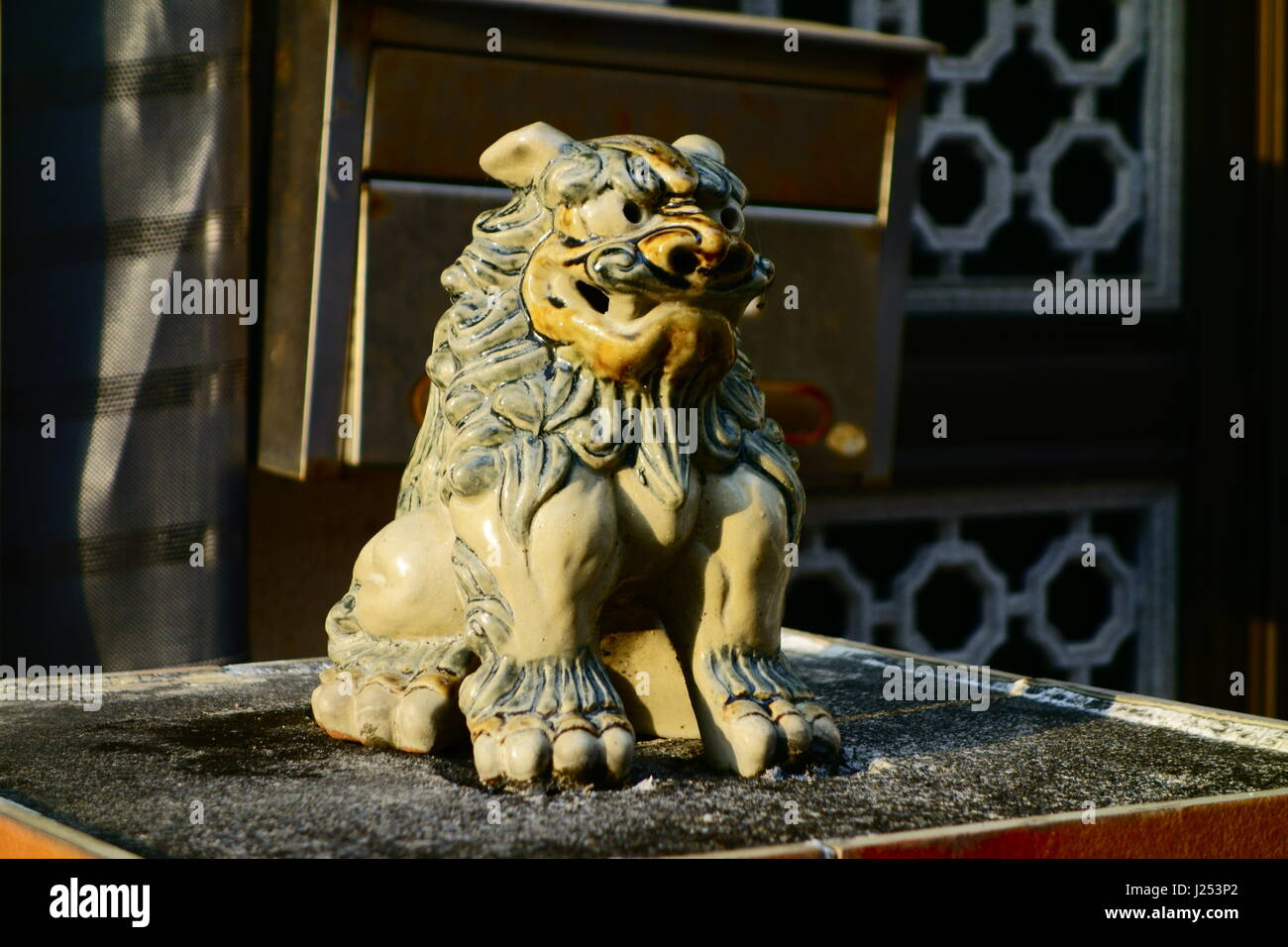 Naha okinawa japan shisa hi-res stock photography and images - Alamy