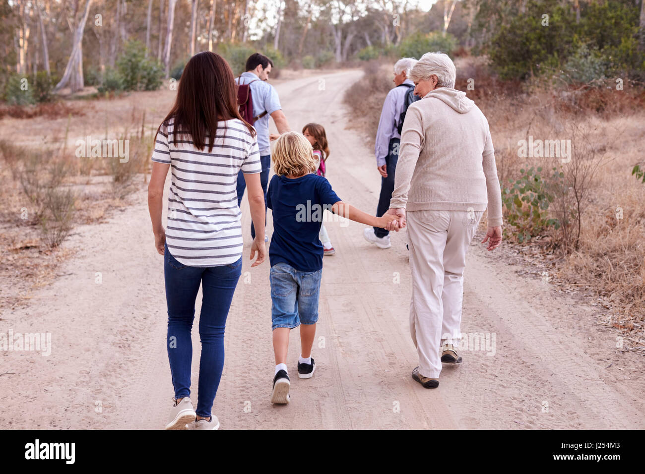 Multi generation female family hi-res stock photography and images - Alamy