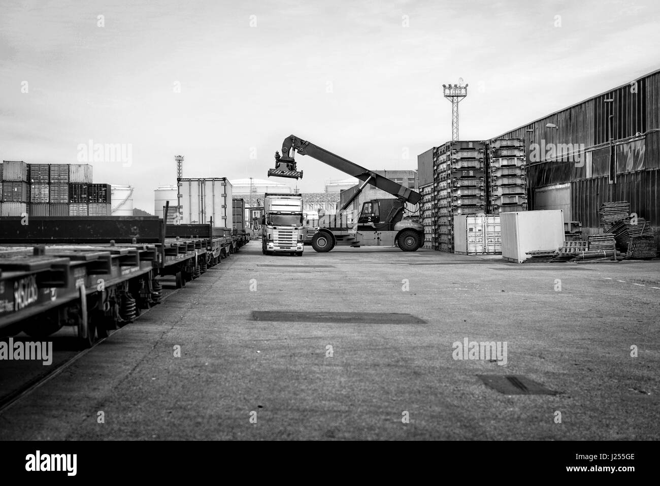 Container stacker hi-res stock photography and images - Alamy