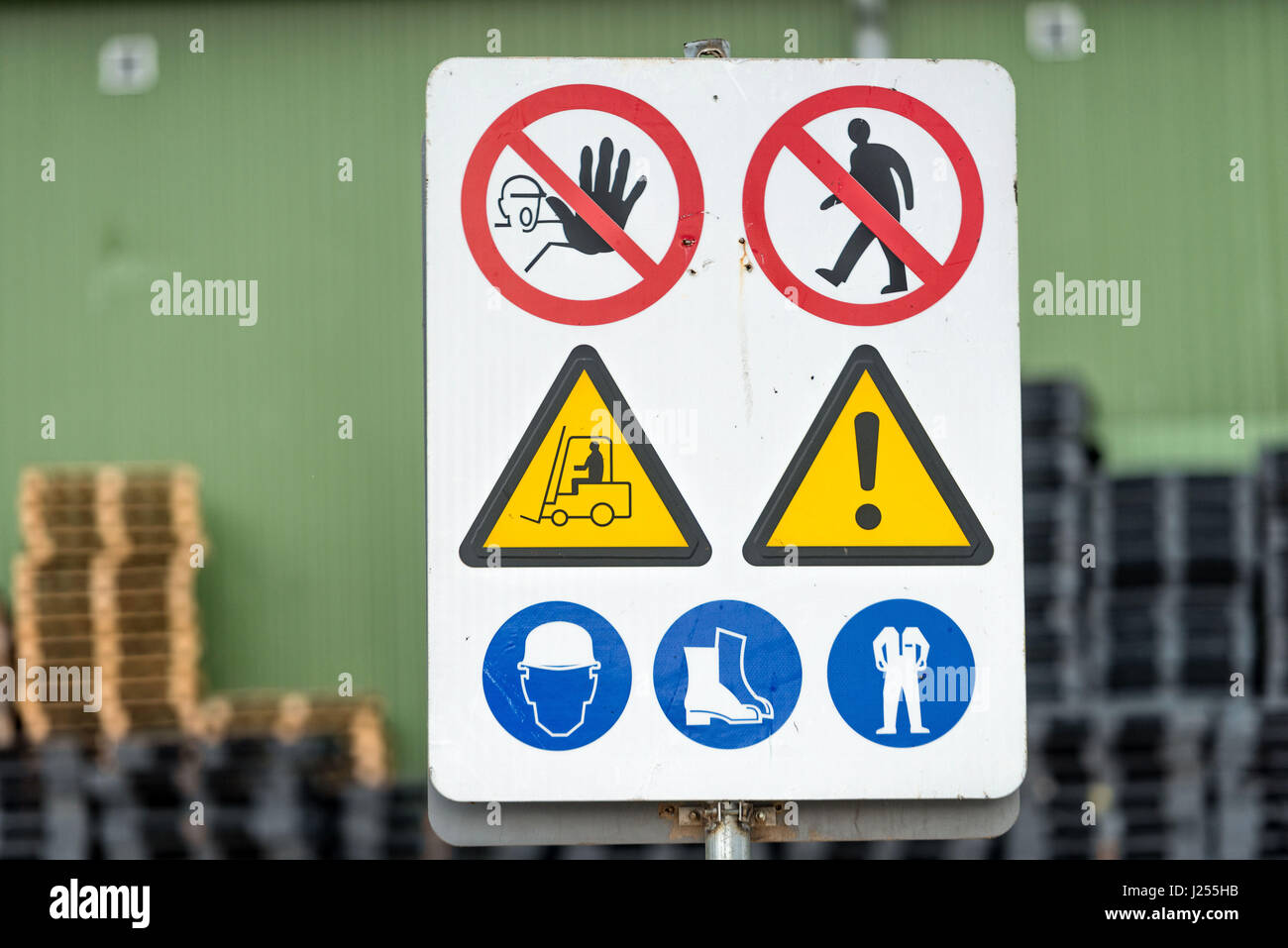 Dangerous Cargo High Resolution Stock Photography and Images - Alamy