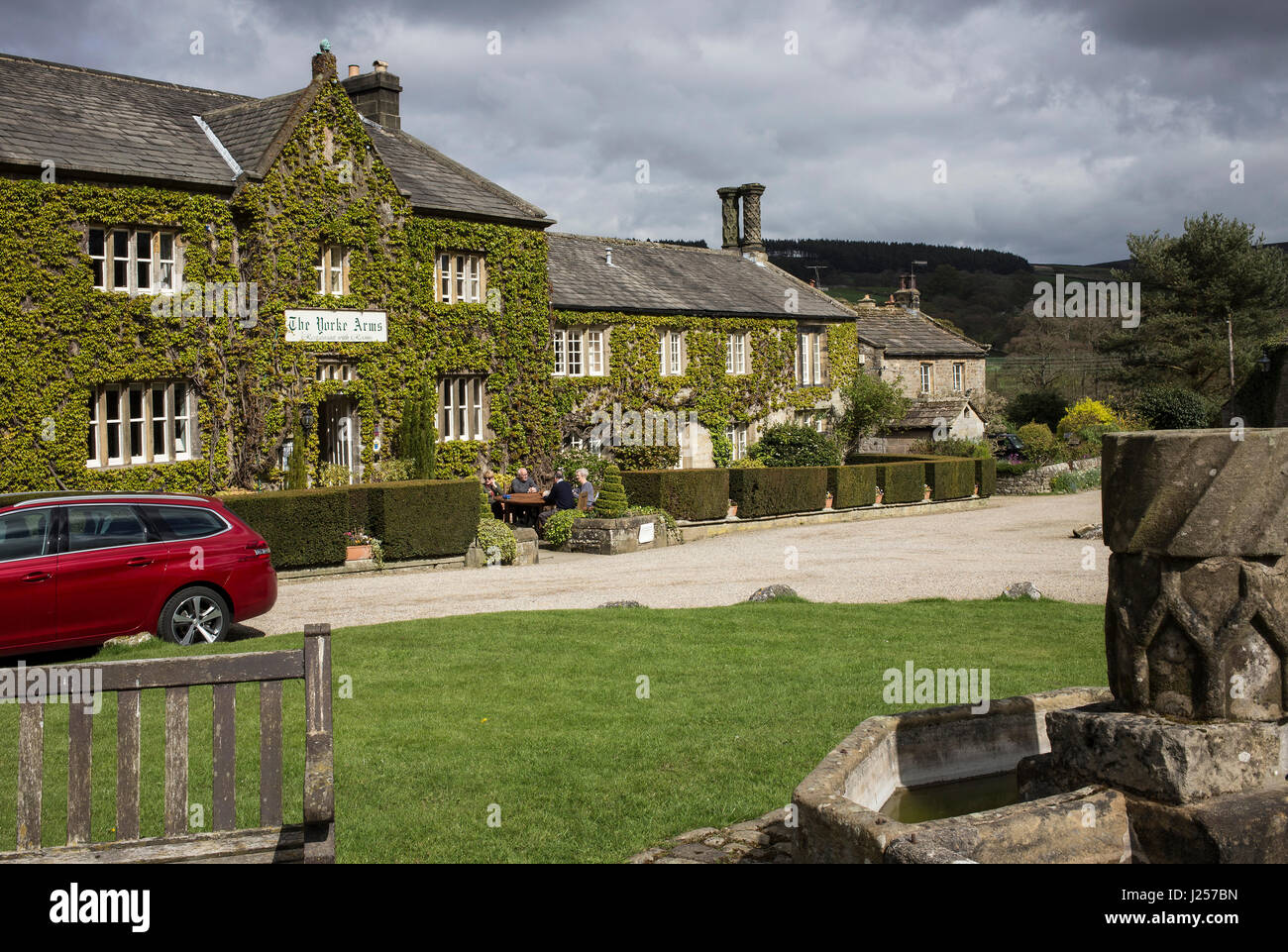 Exterior of The Yorke Arms at Ramsgill in Nidderdale, North Yorkshire ...