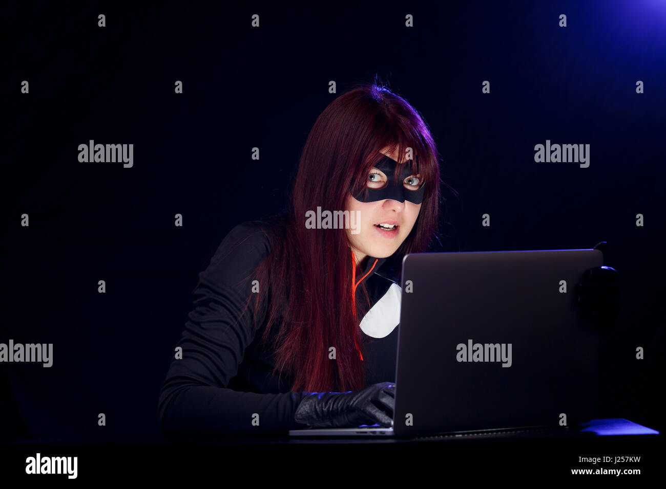 Employee computer sneaky hi-res stock photography and images - Alamy