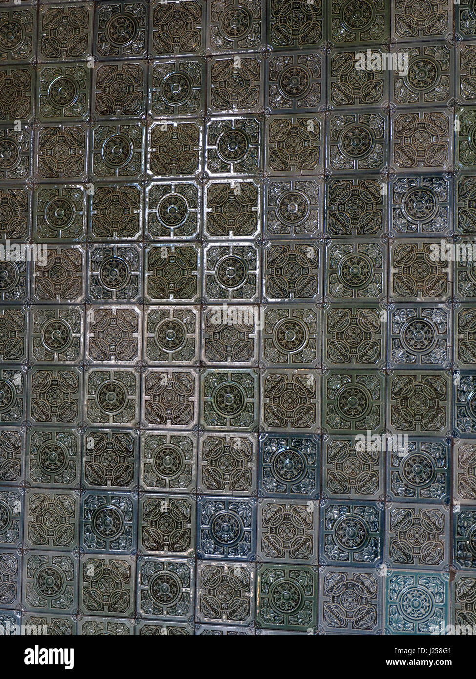 Tiled cafe in leeds art gallery hi-res stock photography and images - Alamy