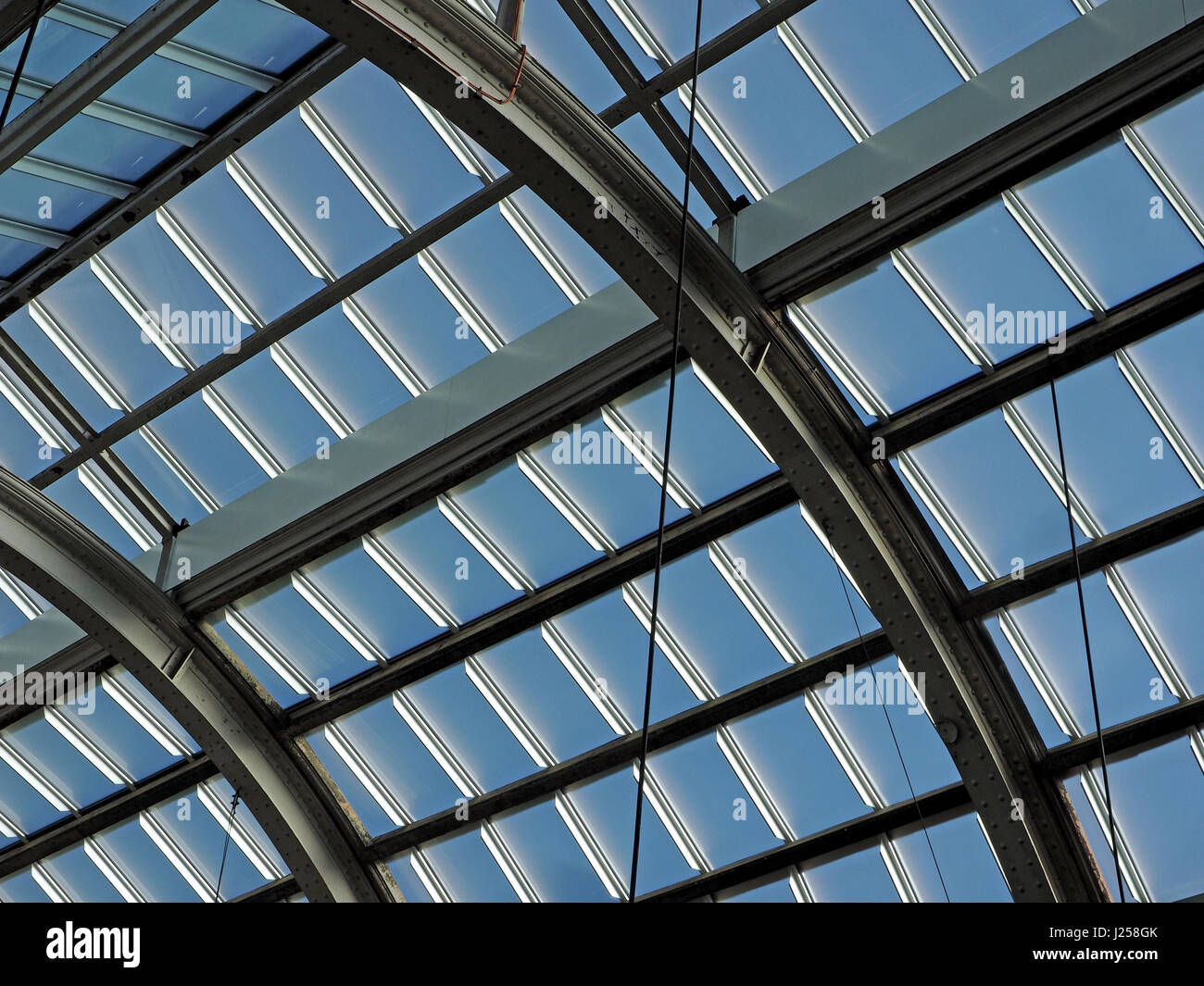Beam ceilings hi-res stock photography and images - Alamy