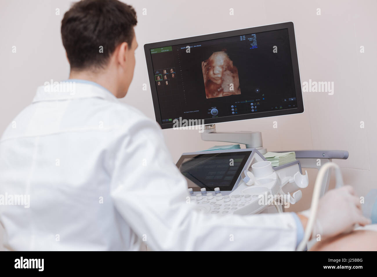 Sonographer hi-res stock photography and images - Alamy