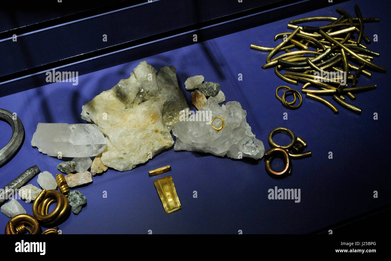 Scandinavia. Currency gold from the 6th century, from Sletner. Eidsberg ...