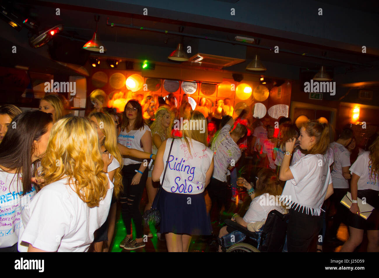 Night club 1950s hi-res stock photography and images - Alamy