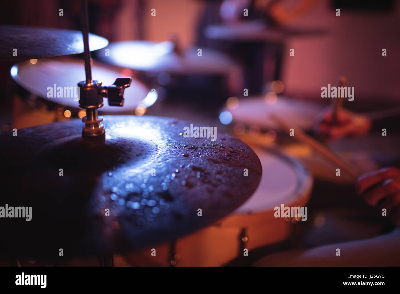 Drum recording hi-res stock photography and images - Alamy