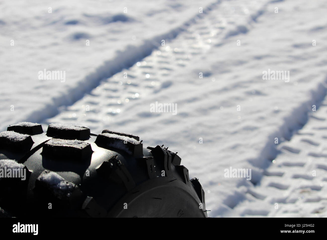 Quad bike tracks hi-res stock photography and images - Alamy