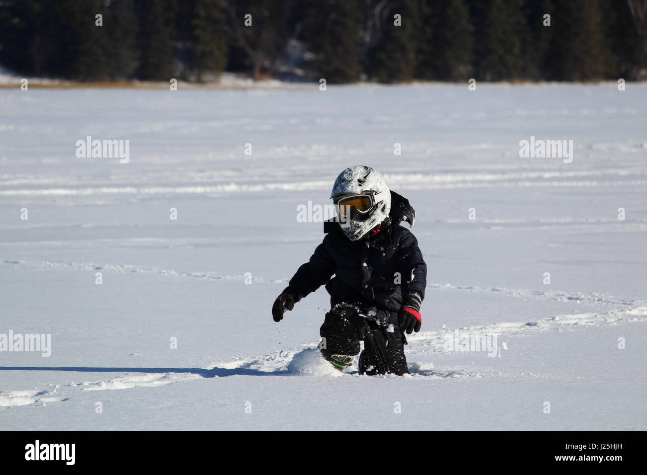 Knee deep snow hi-res stock photography and images - Alamy