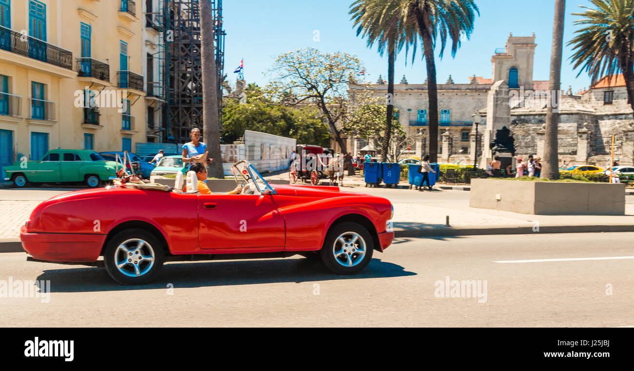 1950s car cuba hi-res stock photography and images - Alamy